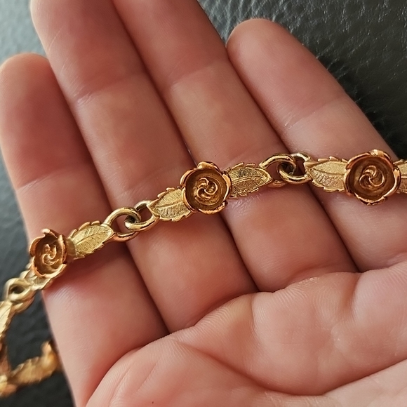 Avon | Jewelry | Vtg Avon Bracelet | Poshmark